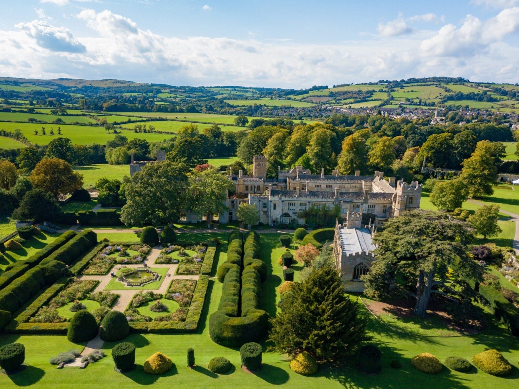 Stately Explorer | Sudeley Castle & Gardens
